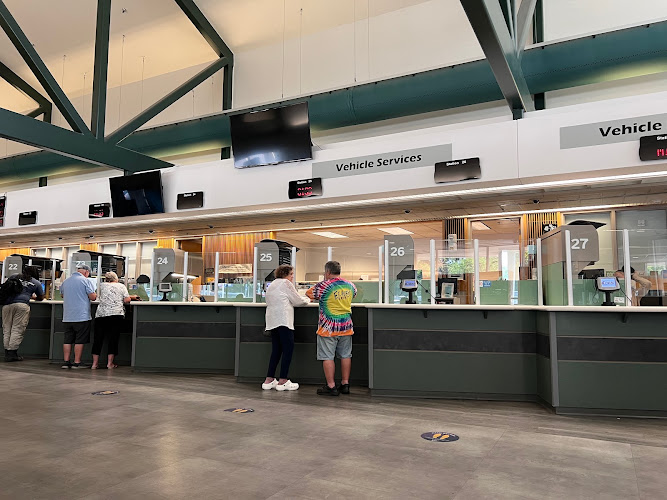 DMV en New Castle DE Oficinas, dirección y citas 2025